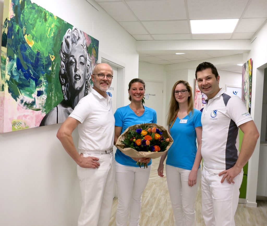 Herzlich willkommen Frau Sandra Picard - Orthopädische Praxis Oberpleis